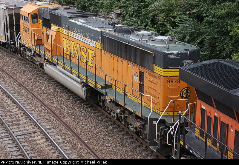 BNSF 9878
